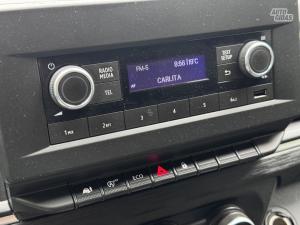 Grey Renault Trafic 2022 in Avizieniai, with an engine capacity of 2.00 L and mileage of 91 thousand km for 25000 €, photo 15 on AUTOMOTO.COM.LV