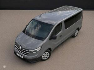 Grey Renault Trafic 2022 in Vilnius, with an engine capacity of 2.00 L and mileage of 166 thousand km for 23750 €, photo 7 on AUTOMOTO.COM.LV