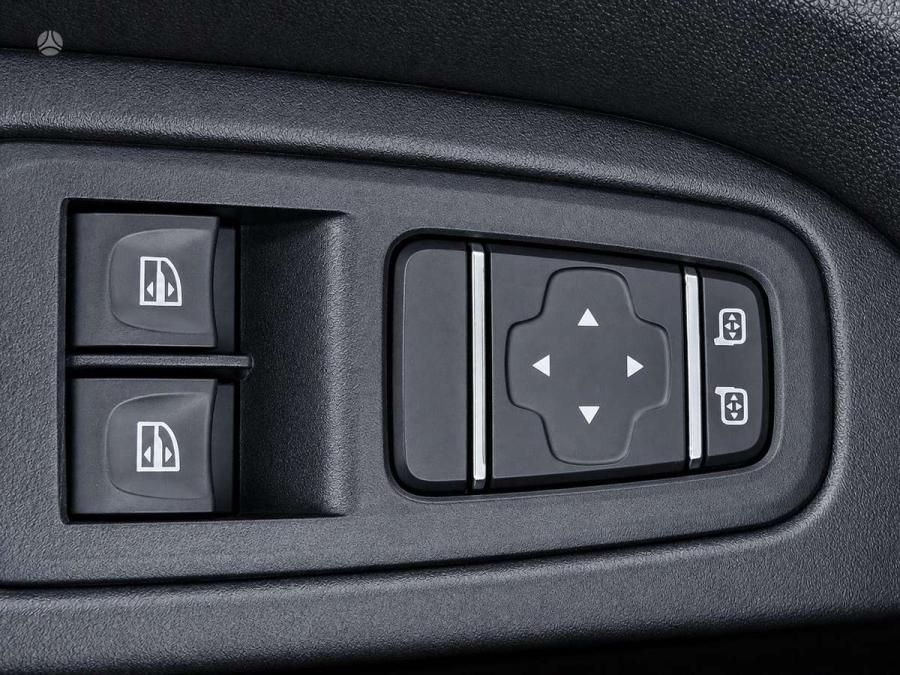 Grey Renault Trafic 2022 in Vilnius, with an engine capacity of 2.00 L and mileage of 166 thousand km for 23750 €, photo 13 on AUTOMOTO.COM.LV