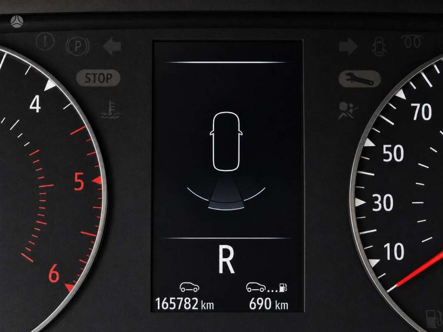 Grey Renault Trafic 2022 in Vilnius, with an engine capacity of 2.00 L and mileage of 166 thousand km for 23750 €, photo 15 on AUTOMOTO.COM.LV