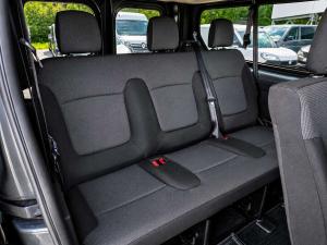 Grey Renault Trafic 2022 in Vilnius, with an engine capacity of 2.00 L and mileage of 166 thousand km for 23750 €, photo 16 on AUTOMOTO.COM.LV