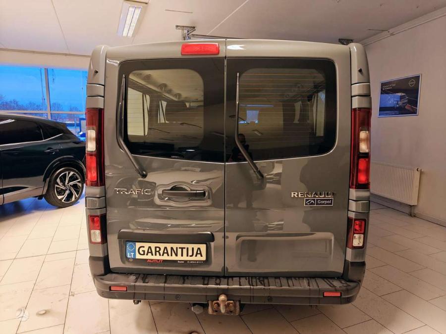 Pelēks Renault Trafic 2023 Šauļi, ar dzinēja tilpumu 2.00 L un nobraukumu 152 tūkst. km par 25200 €, foto 6 vietnē AUTOMOTO.COM.LV