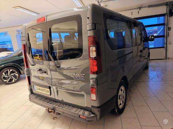 Pelēks Renault Trafic 2023 Šauļi, ar dzinēja tilpumu 2.00 L un nobraukumu 152 tūkst. km par 25200 €, foto 8 vietnē AUTOMOTO.COM.LV