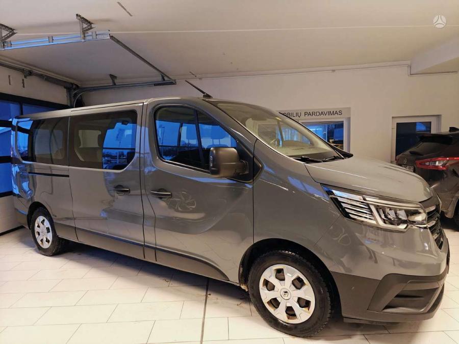 Pelēks Renault Trafic 2023 Šauļi, ar dzinēja tilpumu 2.00 L un nobraukumu 152 tūkst. km par 25200 €, foto 9 vietnē AUTOMOTO.COM.LV