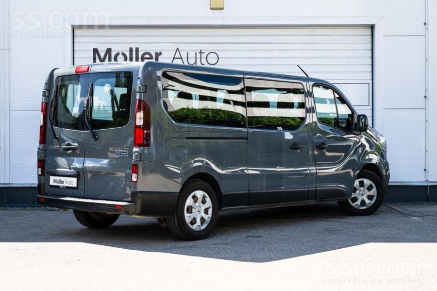 Pelēks Renault Trafic 2023 Rīga, ar dzinēja tilpumu 2.00 L un nobraukumu 99 tūkst. km par 24950 €, foto 4 vietnē AUTOMOTO.COM.LV