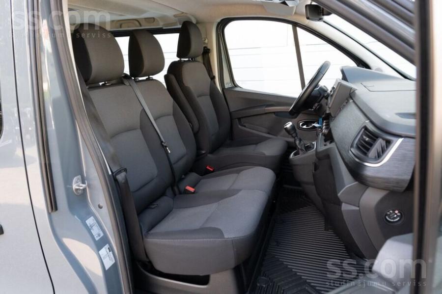 Pelēks Renault Trafic 2023 Rīga, ar dzinēja tilpumu 2.00 L un nobraukumu 99 tūkst. km par 24950 €, foto 7 vietnē AUTOMOTO.COM.LV