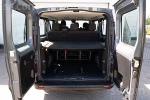Pelēks Renault Trafic 2023 Rīga, ar dzinēja tilpumu 2.00 L un nobraukumu 99 tūkst. km par 24950 €, foto 13 vietnē AUTOMOTO.COM.LV