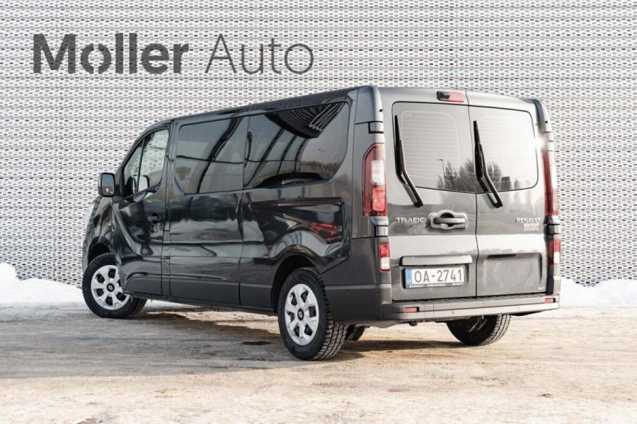 Pelēks Renault Trafic 2024 Mārupe, ar dzinēja tilpumu 2.00 L un nobraukumu 48 tūkst. km par 39900 €, foto 3 vietnē AUTOMOTO.COM.LV