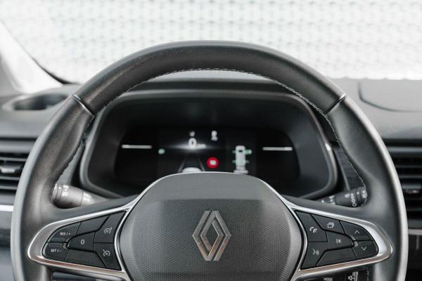 Pelēks Renault Trafic 2024 Mārupe, ar dzinēja tilpumu 2.00 L un nobraukumu 48 tūkst. km par 39900 €, foto 11 vietnē AUTOMOTO.COM.LV