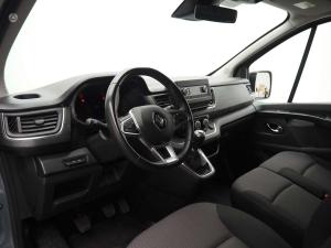 Grey Renault Trafic 2024 in Vilnius, with an engine capacity of 2.00 L and mileage of 63 thousand km for 28500 €, photo 11 on AUTOMOTO.COM.LV