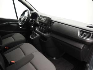 Grey Renault Trafic 2024 in Vilnius, with an engine capacity of 2.00 L and mileage of 63 thousand km for 28500 €, photo 14 on AUTOMOTO.COM.LV