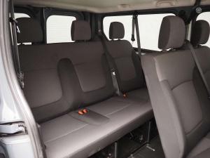 Grey Renault Trafic 2024 in Vilnius, with an engine capacity of 2.00 L and mileage of 63 thousand km for 28500 €, photo 17 on AUTOMOTO.COM.LV