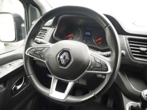 Grey Renault Trafic 2024 in Vilnius, with an engine capacity of 2.00 L and mileage of 63 thousand km for 28500 €, photo 21 on AUTOMOTO.COM.LV