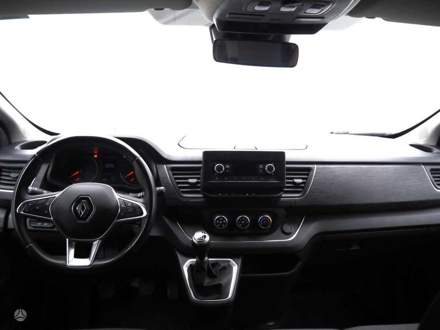 Grey Renault Trafic 2024 in Vilnius, with an engine capacity of 2.00 L and mileage of 63 thousand km for 28500 €, photo 23 on AUTOMOTO.COM.LV