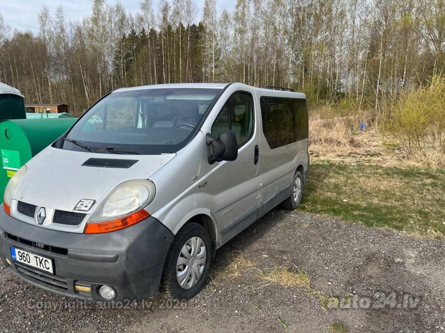 Pelēks Renault Trafic 2005 Tallina, ar dzinēja tilpumu 1.90 L un nobraukumu 342 tūkst. km par 3300 €, foto 3 vietnē AUTOMOTO.COM.LV