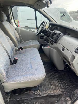 Pelēks Renault Trafic 2005 Tallina, ar dzinēja tilpumu 1.90 L un nobraukumu 342 tūkst. km par 3300 €, foto 5 vietnē AUTOMOTO.COM.LV