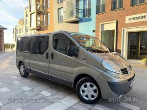 Pelēks Renault Trafic 2013 Tallina, ar dzinēja tilpumu 2.00 L un nobraukumu 211 tūkst. km par 8999 €, foto 4 vietnē AUTOMOTO.COM.LV
