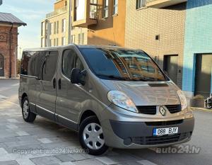 Pelēks Renault Trafic 2013 Tallina, ar dzinēja tilpumu 2.00 L un nobraukumu 211 tūkst. km par 8999 €, foto 5 vietnē AUTOMOTO.COM.LV
