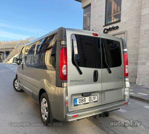 Pelēks Renault Trafic 2013 Tallina, ar dzinēja tilpumu 2.00 L un nobraukumu 211 tūkst. km par 8999 €, foto 7 vietnē AUTOMOTO.COM.LV