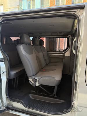 Pelēks Renault Trafic 2013 Tallina, ar dzinēja tilpumu 2.00 L un nobraukumu 211 tūkst. km par 8999 €, foto 15 vietnē AUTOMOTO.COM.LV