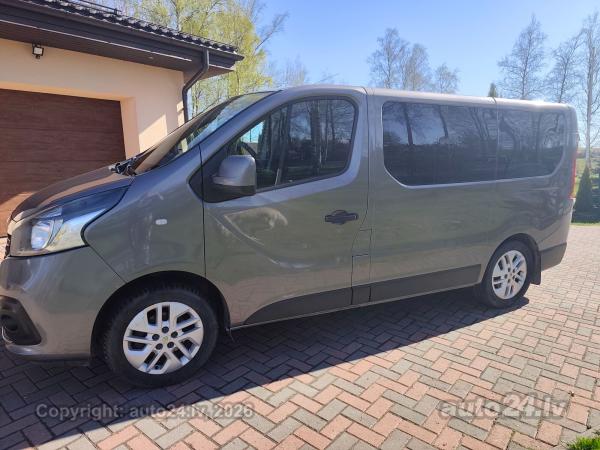 Серый Рено Трафик 2015 в Таллин, объемом двигателя 1.60 л и пробегом 279 тыс. км за 12800 €, фото 3 на AUTOMOTO.COM.LV