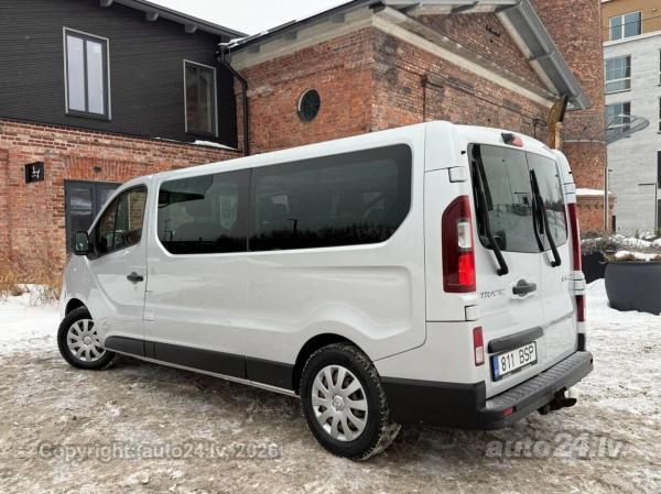 Pelēks Renault Trafic 2016 Tallina, ar dzinēja tilpumu 1.60 L un nobraukumu 280 tūkst. km par 13100 €, foto 11 vietnē AUTOMOTO.COM.LV