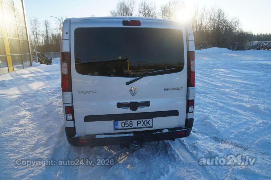 Pelēks Renault Trafic 2019 Tallina, ar dzinēja tilpumu 1.60 L un nobraukumu 112 tūkst. km par 19990 €, foto 5 vietnē AUTOMOTO.COM.LV