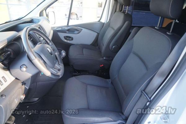Pelēks Renault Trafic 2019 Tallina, ar dzinēja tilpumu 1.60 L un nobraukumu 112 tūkst. km par 19990 €, foto 6 vietnē AUTOMOTO.COM.LV