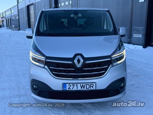 Pelēks Renault Trafic 2019 Pērnava, ar dzinēja tilpumu 2.00 L un nobraukumu 167 tūkst. km par 18750 €, foto 2 vietnē AUTOMOTO.COM.LV