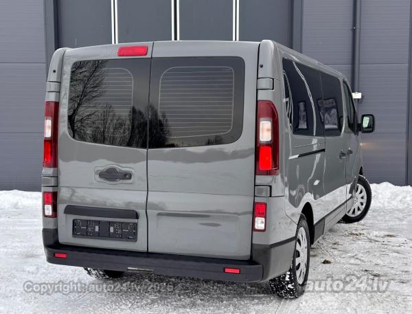 Pelēks Renault Trafic 2019 Valga, ar dzinēja tilpumu 1.60 L un nobraukumu 285 tūkst. km par 10200 €, foto 8 vietnē AUTOMOTO.COM.LV