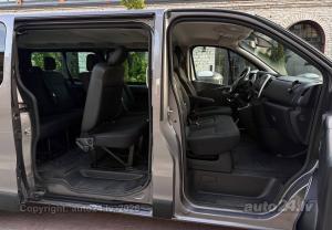 Grey Renault Trafic 2019 in Tallinn, with an engine capacity of 2.00 L and mileage of 203 thousand km for 16990 €, photo 16 on AUTOMOTO.COM.LV