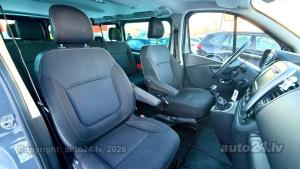 Grey Renault Trafic 2021 in Tallinn, with an engine capacity of 2.00 L and mileage of 241 thousand km for 19000 €, photo 20 on AUTOMOTO.COM.LV