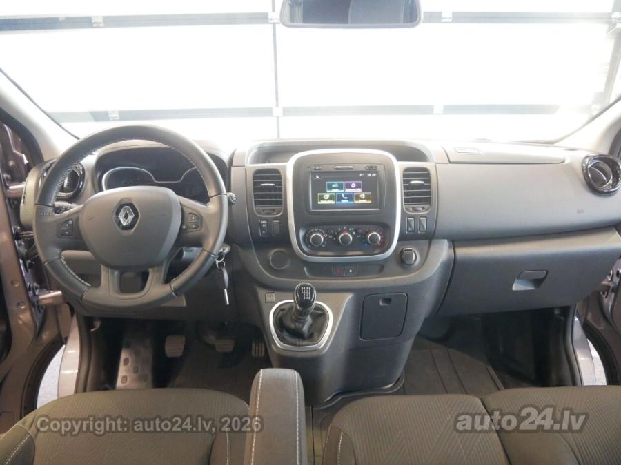 Pelēks Renault Trafic 2021 Tallina, ar dzinēja tilpumu 2.00 L un nobraukumu 68 tūkst. km par 24990 €, foto 6 vietnē AUTOMOTO.COM.LV