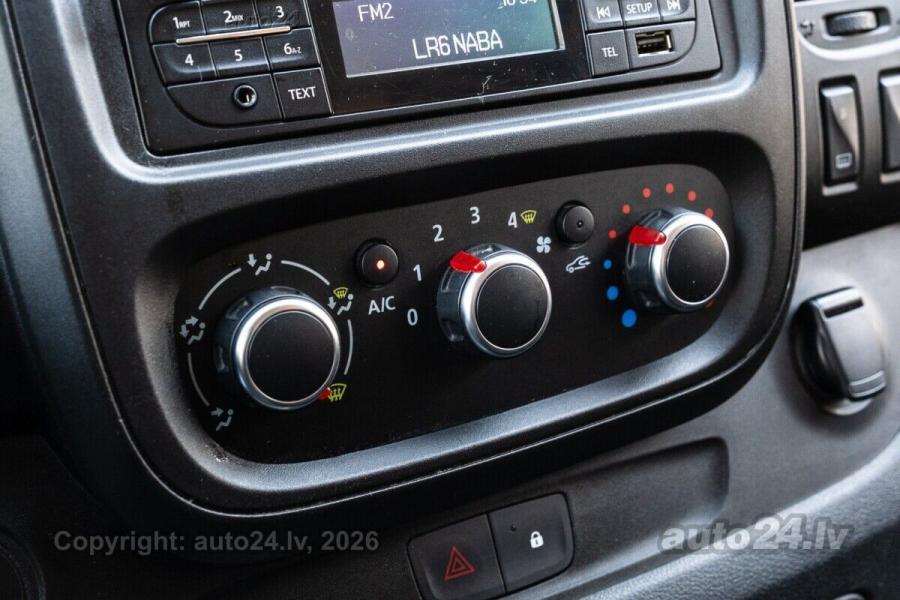 Серый Рено Трафик 2021 в Рига, объемом двигателя 2.00 л и пробегом 112 тыс. км за 22494 €, фото 13 на AUTOMOTO.COM.LV
