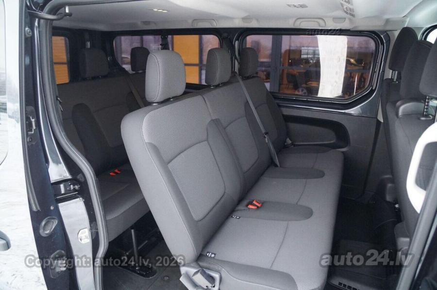 Pelēks Renault Trafic 2022 Tallina, ar dzinēja tilpumu 2.00 L un nobraukumu 37 tūkst. km par 28990 €, foto 11 vietnē AUTOMOTO.COM.LV