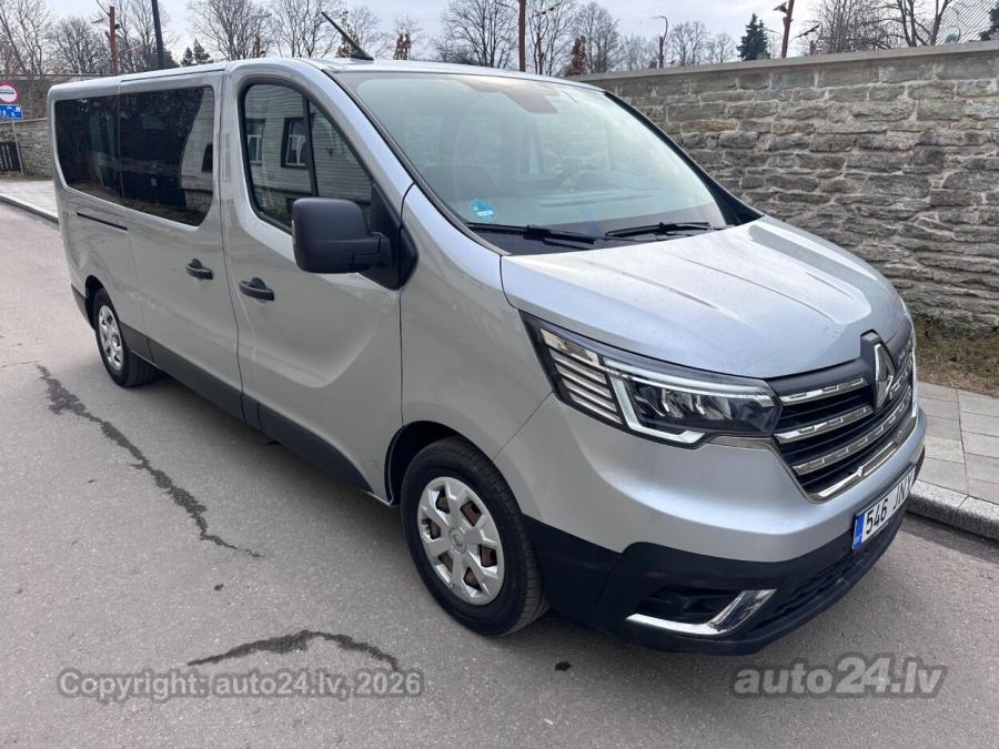 Pelēks Renault Trafic 2022 Tallina, ar dzinēja tilpumu 2.00 L un nobraukumu 297 tūkst. km par 19500 €, foto 3 vietnē AUTOMOTO.COM.LV