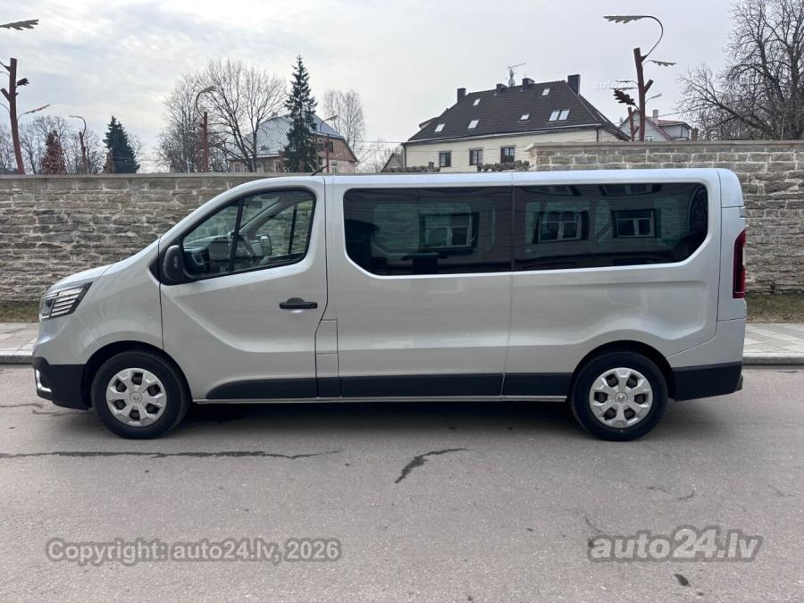 Pelēks Renault Trafic 2022 Tallina, ar dzinēja tilpumu 2.00 L un nobraukumu 297 tūkst. km par 19500 €, foto 20 vietnē AUTOMOTO.COM.LV
