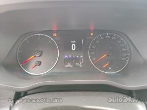 Grey Renault Trafic 2022 in Tartu, with an engine capacity of 2.00 L and mileage of 129 thousand km for 25900 €, photo 11 on AUTOMOTO.COM.LV