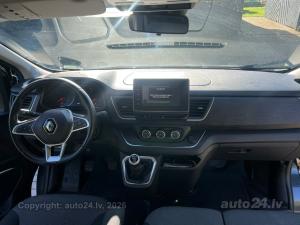 Grey Renault Trafic 2022 in Tallinn, with an engine capacity of 2.00 L and mileage of 83 thousand km for 28000 €, photo 6 on AUTOMOTO.COM.LV
