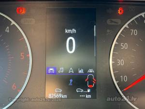 Grey Renault Trafic 2022 in Tallinn, with an engine capacity of 2.00 L and mileage of 83 thousand km for 28000 €, photo 7 on AUTOMOTO.COM.LV