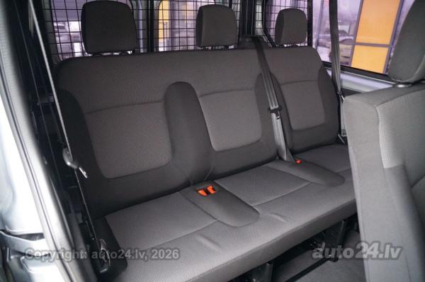 Pelēks Renault Trafic 2023 Tallina, ar dzinēja tilpumu 2.00 L un nobraukumu 96 tūkst. km par 31990 €, foto 11 vietnē AUTOMOTO.COM.LV