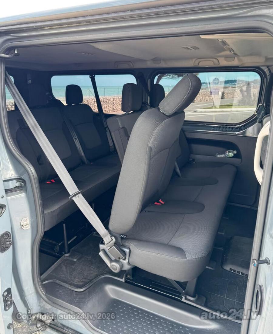 Pelēks Renault Trafic 2023 Tartu, ar dzinēja tilpumu 2.00 L un nobraukumu 106 tūkst. km par 29790 €, foto 9 vietnē AUTOMOTO.COM.LV