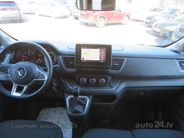 Pelēks Renault Trafic 2023 Tallina, ar dzinēja tilpumu 2.00 L un nobraukumu 119 tūkst. km par 25500 €, foto 3 vietnē AUTOMOTO.COM.LV