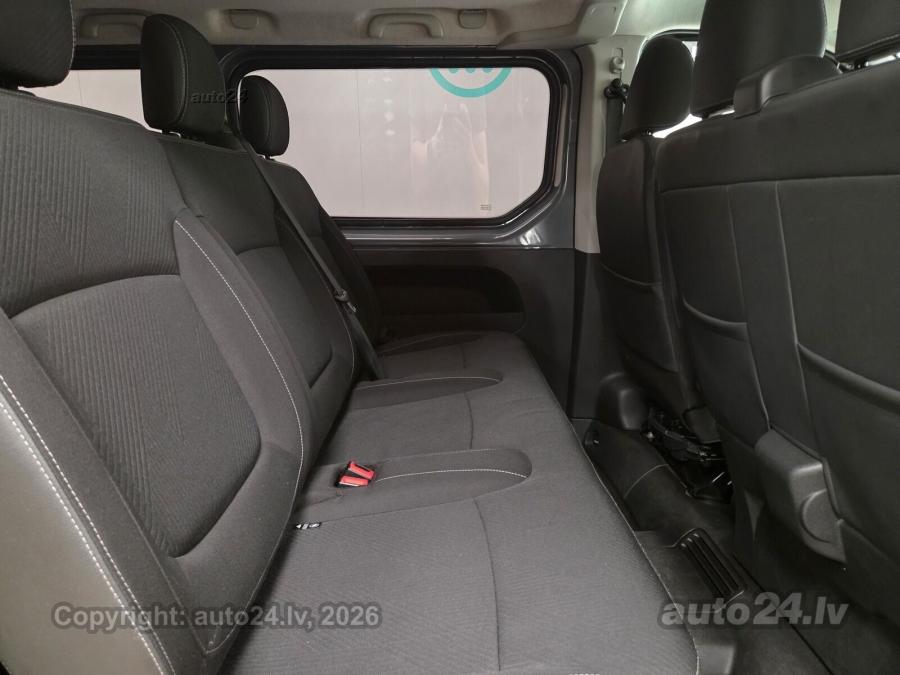 Серый Рено Трафик 2023 в Таллин, объемом двигателя 2.00 л и пробегом 77 тыс. км за 29800 €, фото 18 на AUTOMOTO.COM.LV