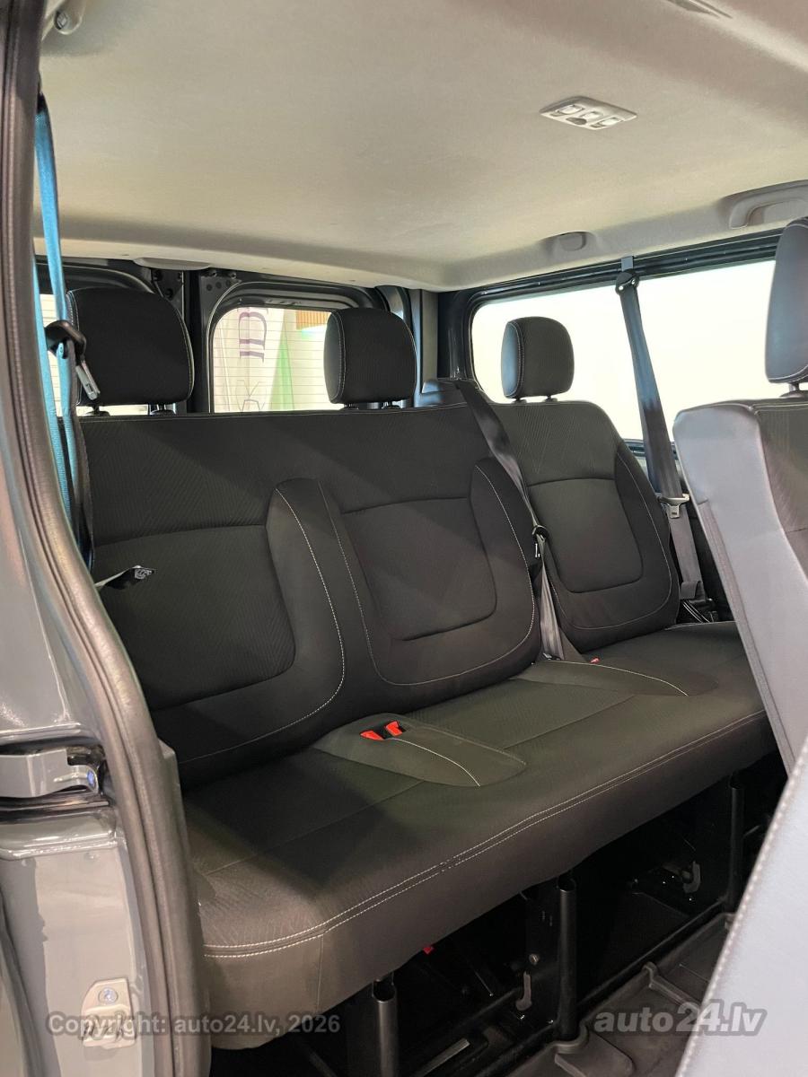 Pelēks Renault Trafic 2023 Tallina, ar dzinēja tilpumu 2.00 L un nobraukumu 15 tūkst. km par 31990 €, foto 10 vietnē AUTOMOTO.COM.LV