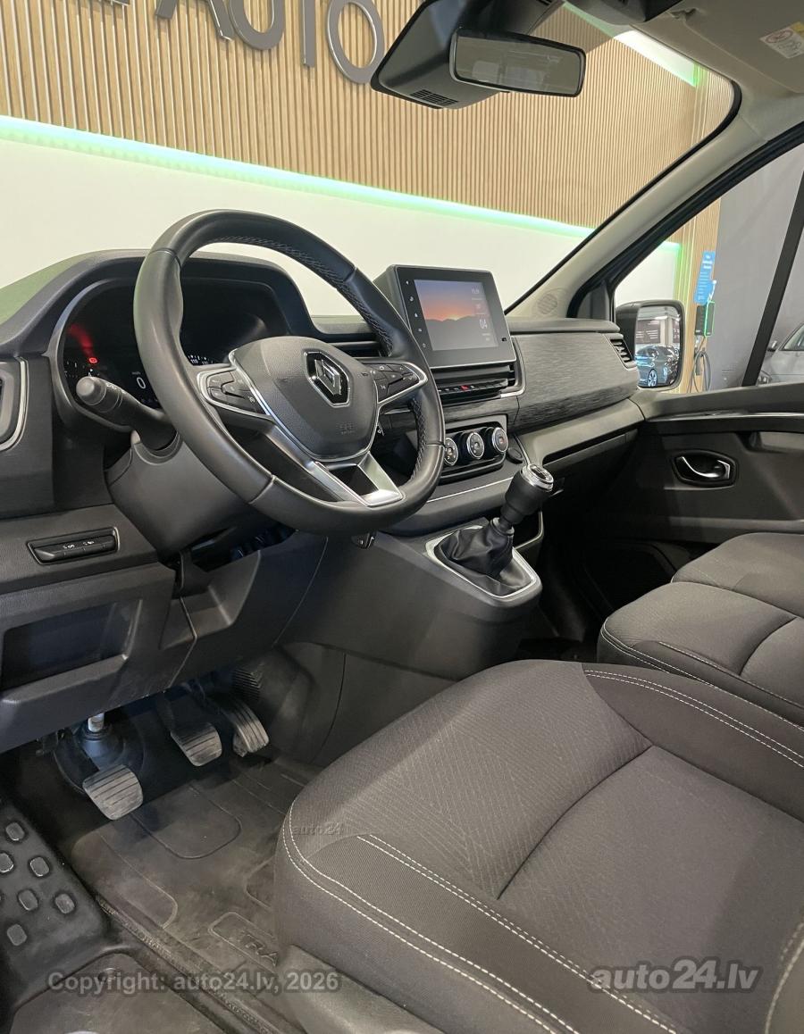 Pelēks Renault Trafic 2023 Tallina, ar dzinēja tilpumu 2.00 L un nobraukumu 15 tūkst. km par 31990 €, foto 14 vietnē AUTOMOTO.COM.LV