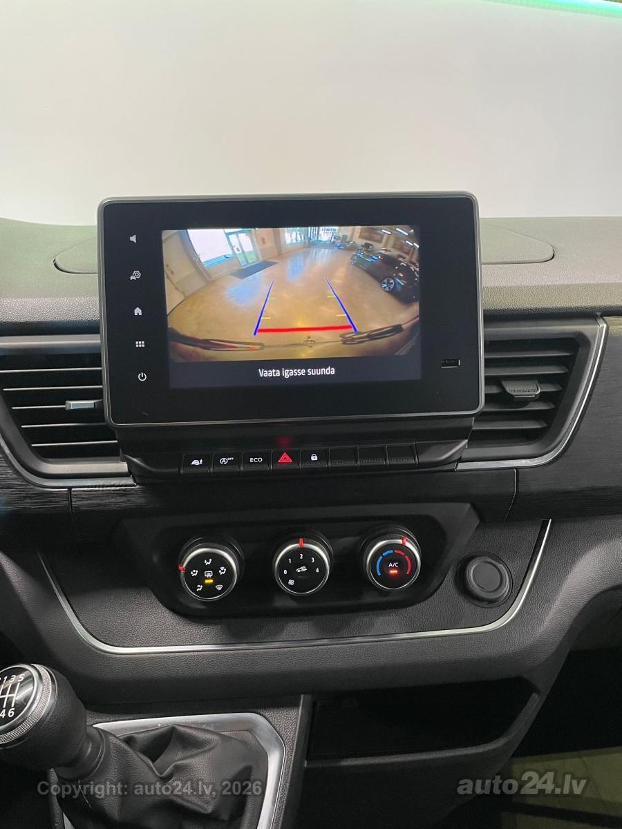 Pelēks Renault Trafic 2023 Tallina, ar dzinēja tilpumu 2.00 L un nobraukumu 15 tūkst. km par 31990 €, foto 17 vietnē AUTOMOTO.COM.LV