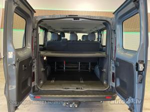 Pelēks Renault Trafic 2023 Tallina, ar dzinēja tilpumu 2.00 L un nobraukumu 15 tūkst. km par 31990 €, foto 19 vietnē AUTOMOTO.COM.LV