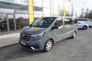 Grey Renault Trafic 2023 in Tallinn, with an engine capacity of 2.00 L and mileage of 119 thousand km for 26990 €, photo  on AUTOMOTO.COM.LV