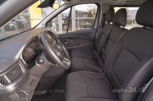 Grey Renault Trafic 2023 in Tallinn, with an engine capacity of 2.00 L and mileage of 119 thousand km for 26990 €, photo 8 on AUTOMOTO.COM.LV